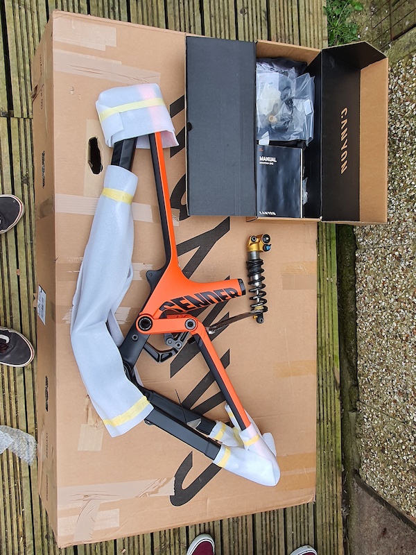 2020 Canyon sender cf with ohlins ttx 22 shock - brand new For Sale