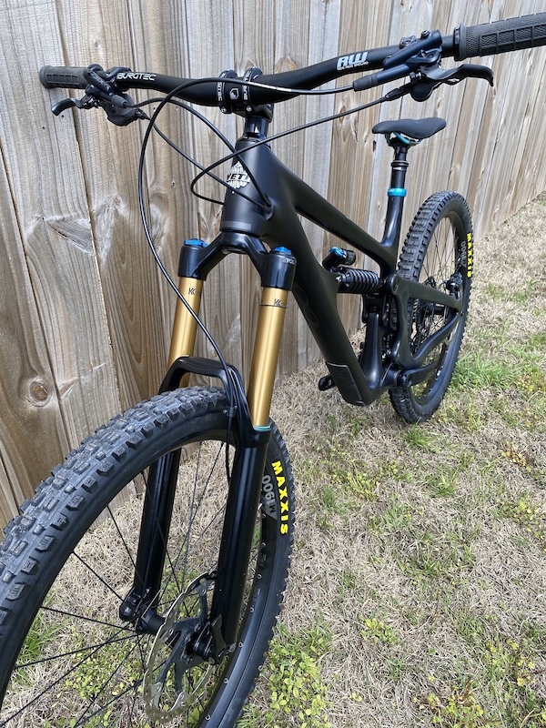 2020 Yeti SB165 turq large For Sale