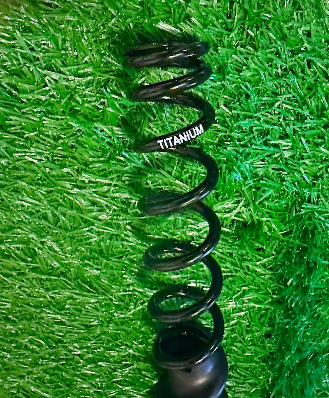 FOX 40 Coil Spring Titanium 26" Black 90-120lb Rider For Sale