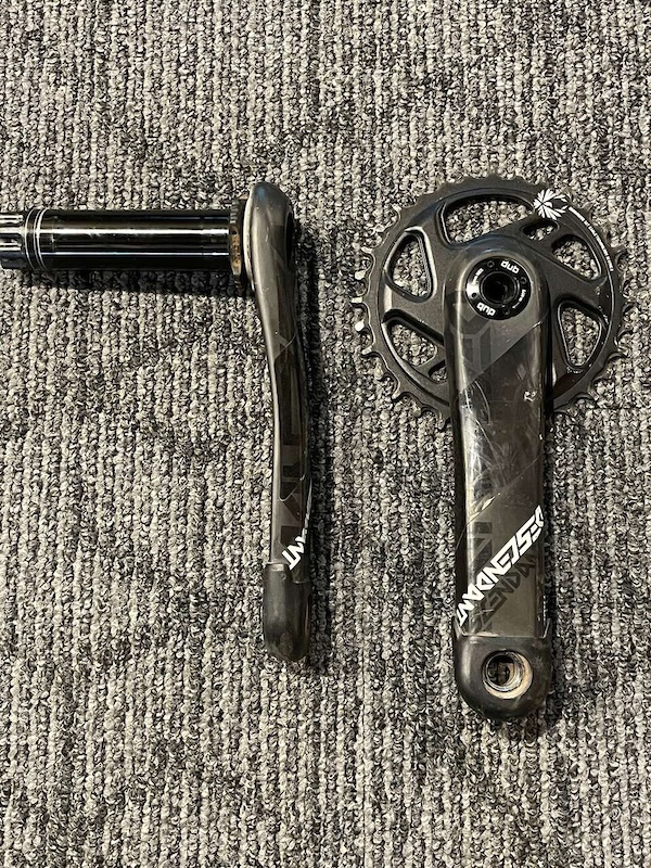 2022 Sram/Truvativ Descendent Carbon Cranks 170mm/32t For Sale