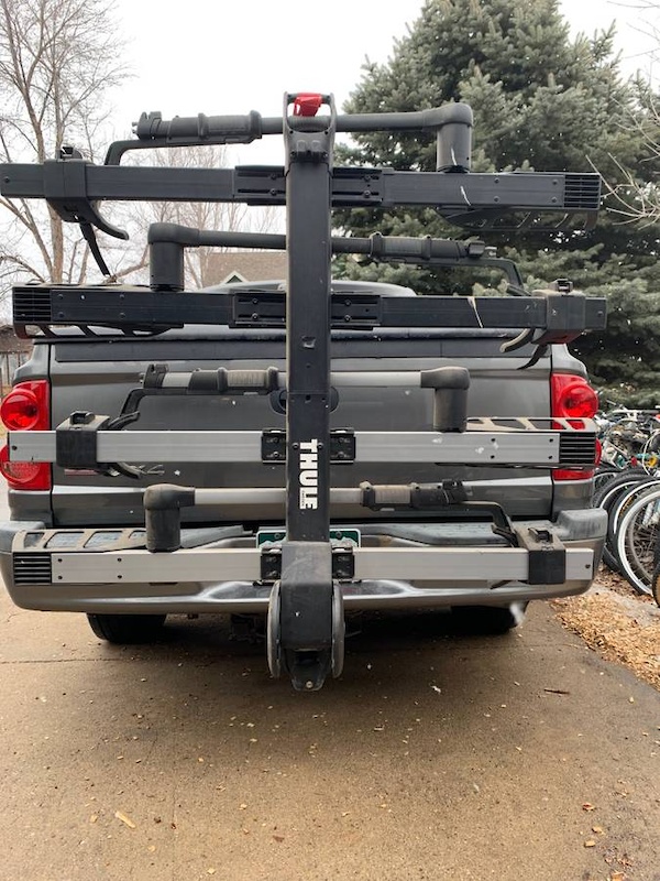 Thule T2 Pro XT hitch rack with extension For Sale