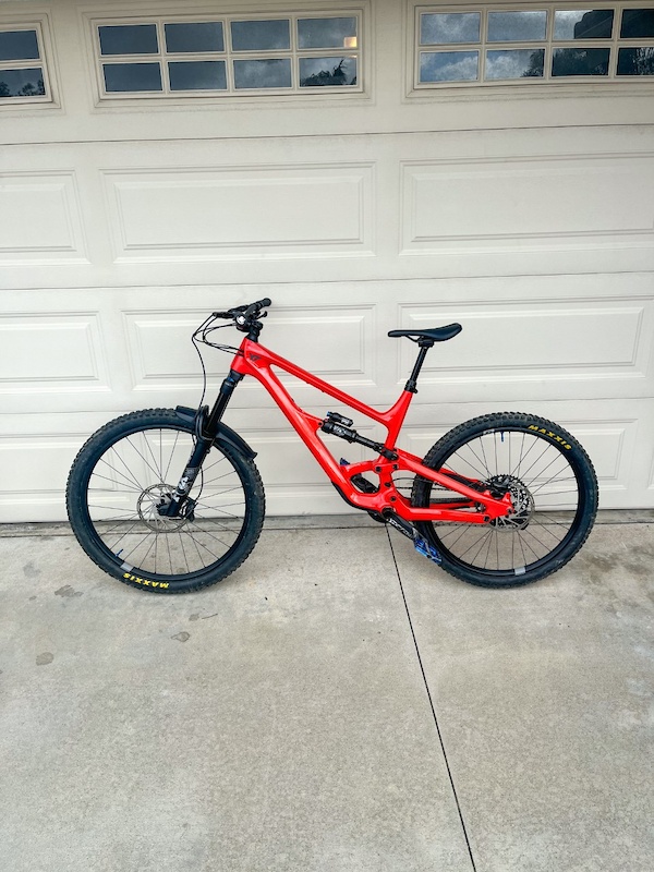 2022 YT Capra MX Core 3 XL Lava Red For Sale
