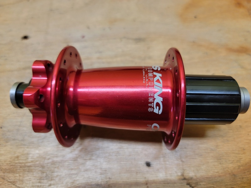 Chris King ISO Superboost rear hub, 28 hole, HG driver For Sale