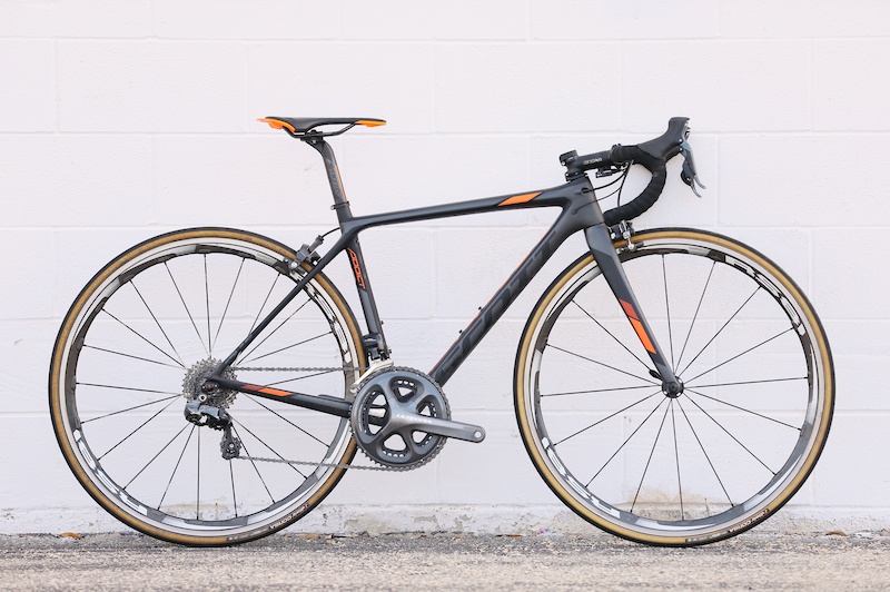 2020 Scott Addict SL Di2 50 cm For Sale