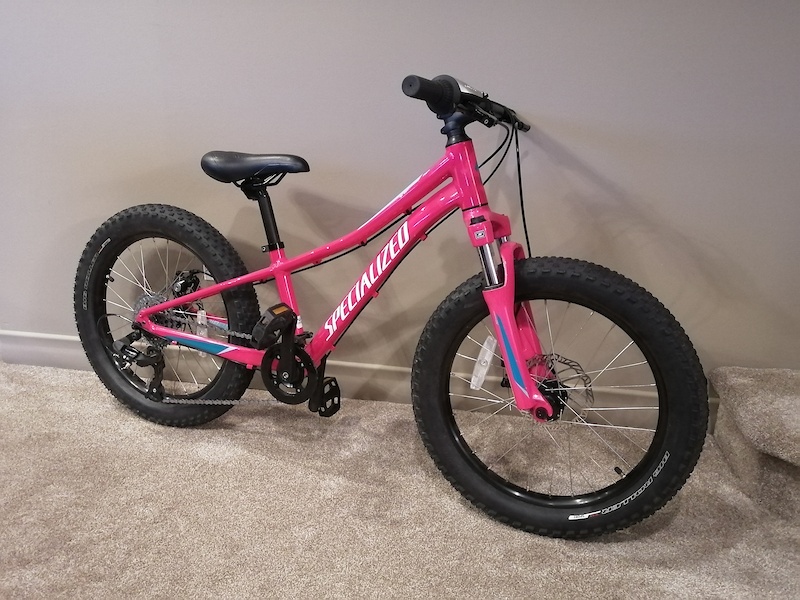 2021 Specialized Riprock 20 in Pink awesomeness! For Sale