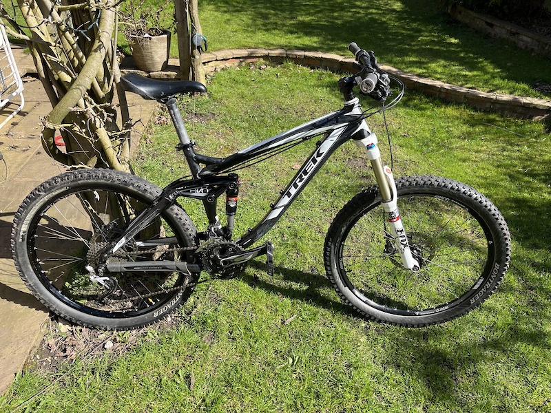 2012 Trek Remedy 8, medium frame, 26" wheels For Sale