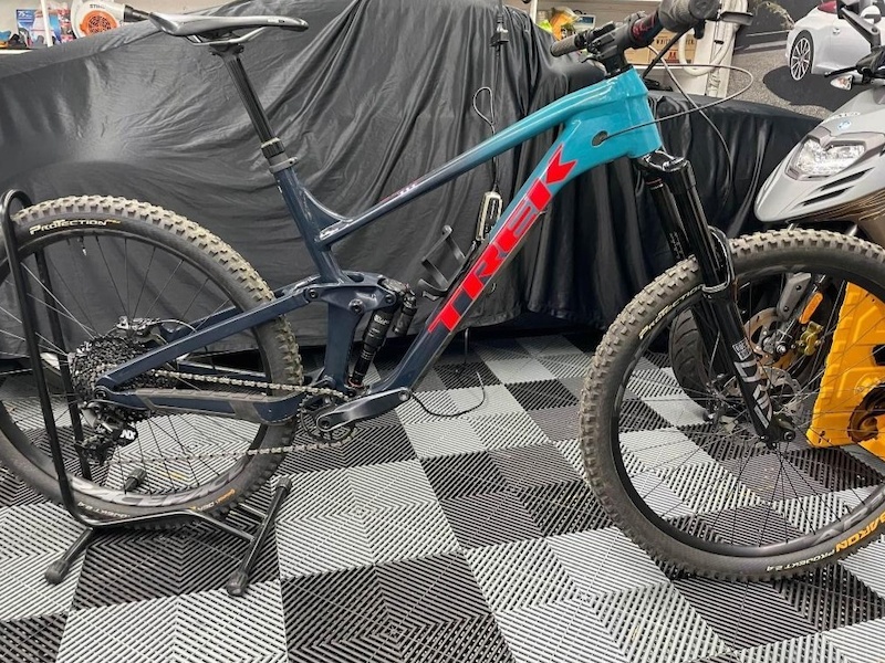 2021 Trek slash XL For Sale