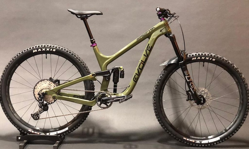 2021 Evolve Alpha 29’ size M For Sale