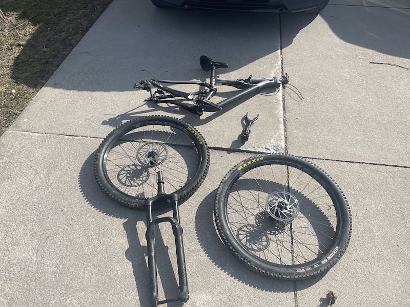 2017 specialized FSR comp frame For Sale