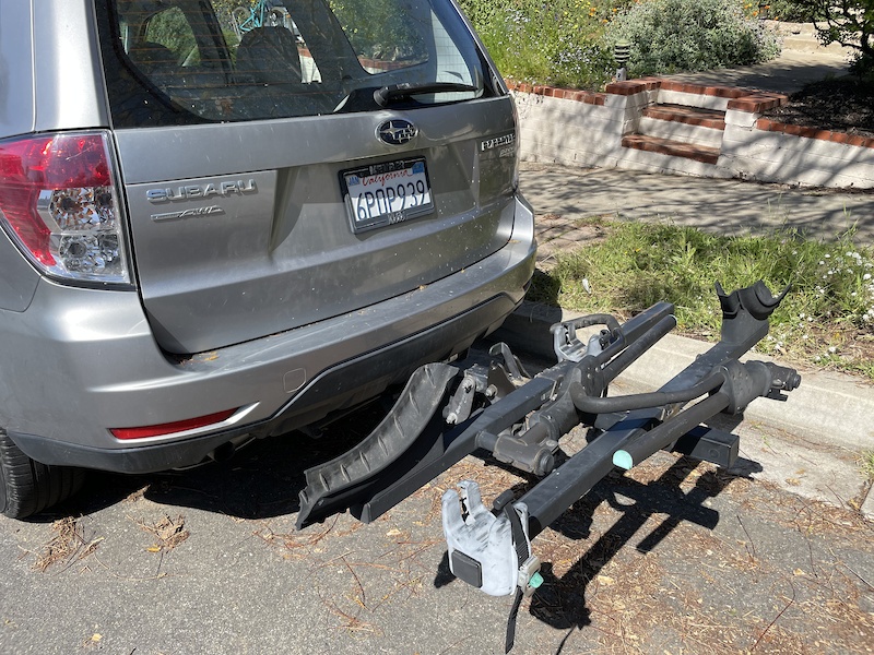 2005 Sportworks 2-bike rack for 2" receiver For Sale