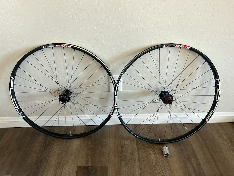2021 Stans Flow 29" (30mm ID) Wheelset For Sale