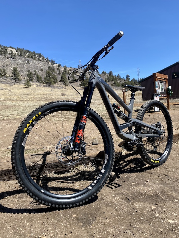 2019 YT Capra 29 - Medium with upgrades For Sale
