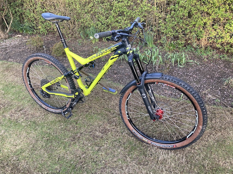 2015 Commencal Meta V4 Race For Sale