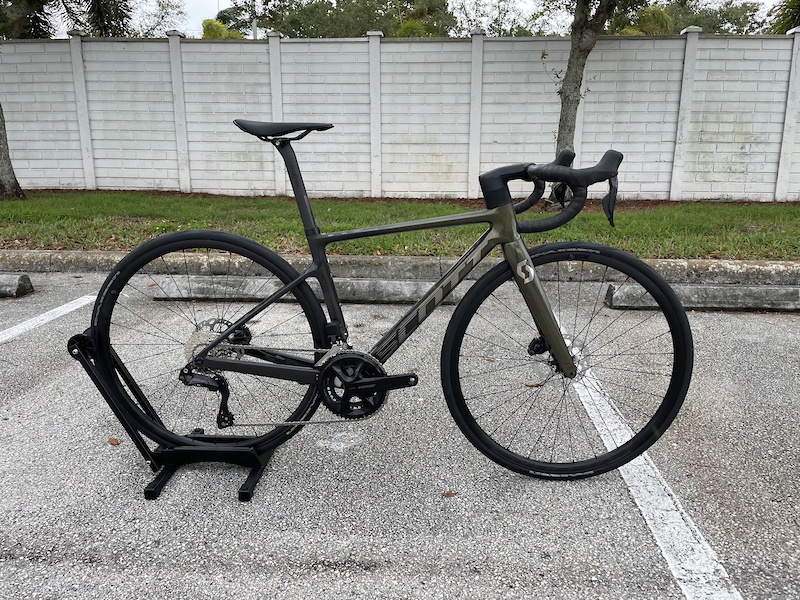 2023 Scott Addict RC 40 XS 47cm Shimano 105 Di2 For Sale