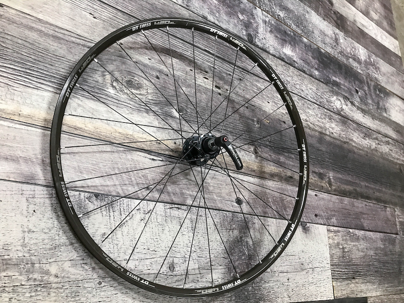 2009 DT Swiss 424SL front wheel THRU AXLE 9X100 QR For Sale