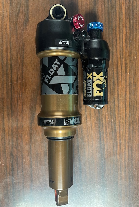 2022 Fox FLoat X Factory, 210x55, New take off For Sale