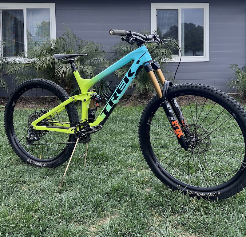 2019 Trek Slash 9.8 Lots of upgrades! For Sale