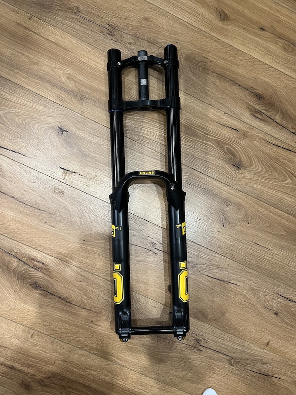 2022 Ohlins DH38 M.1 29 (RIDDEN TWICE!) For Sale