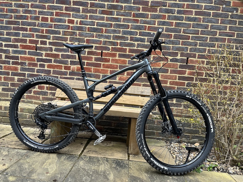 2020 Nukeproof mega comp 275 men’s medium For Sale