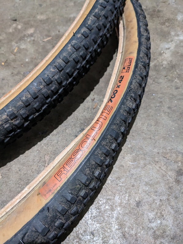 WTB Resolute 700c x 42mm x2 For Sale