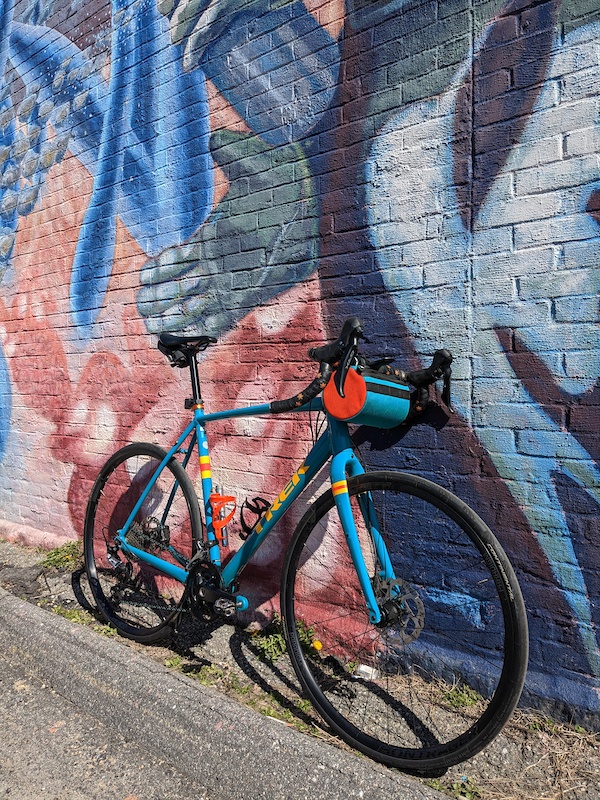 2021 58cm Trek Checkpoint ALR 5 and Extra Accessories For Sale