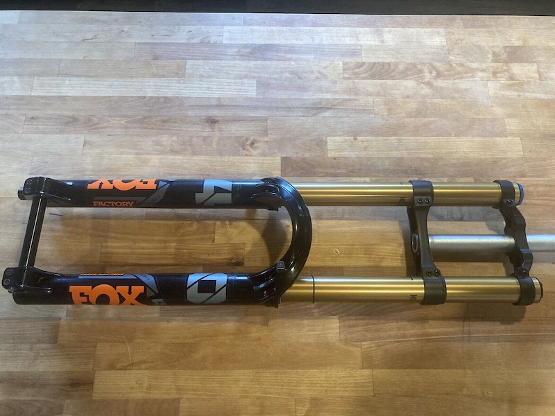2022 FOX 40 Factory Downhill Fork Black Grip2 For Sale