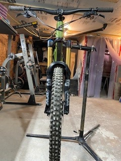 2022 Yeti SB 165 C2 Factory Built like new, size Large For Sale