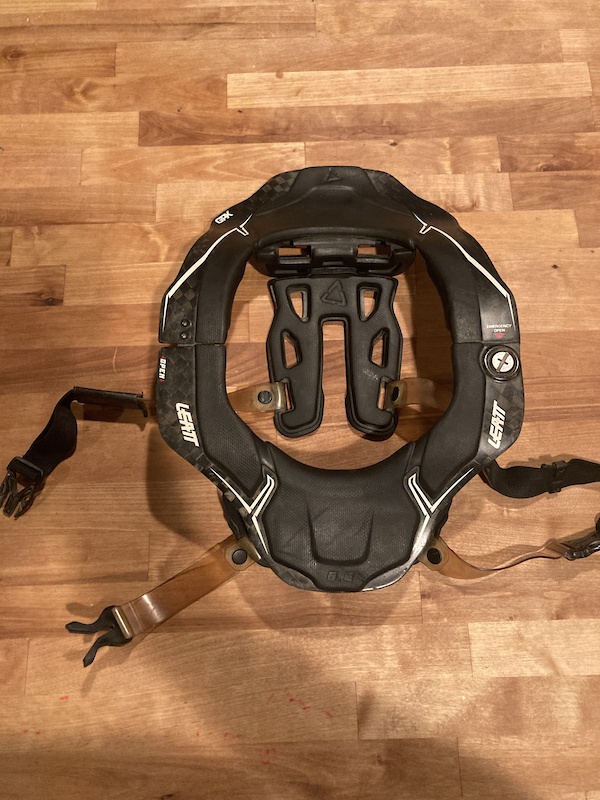 2017 Leatt GPX 6.5 Neck Brace Used Carbon w/ chest straps For Sale