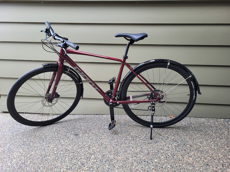 2022 Giant Escape Disc 2 Hybrid For Sale