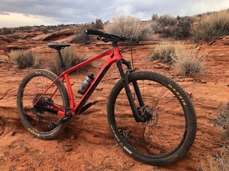 2021 Scott Scale Size Large For Sale