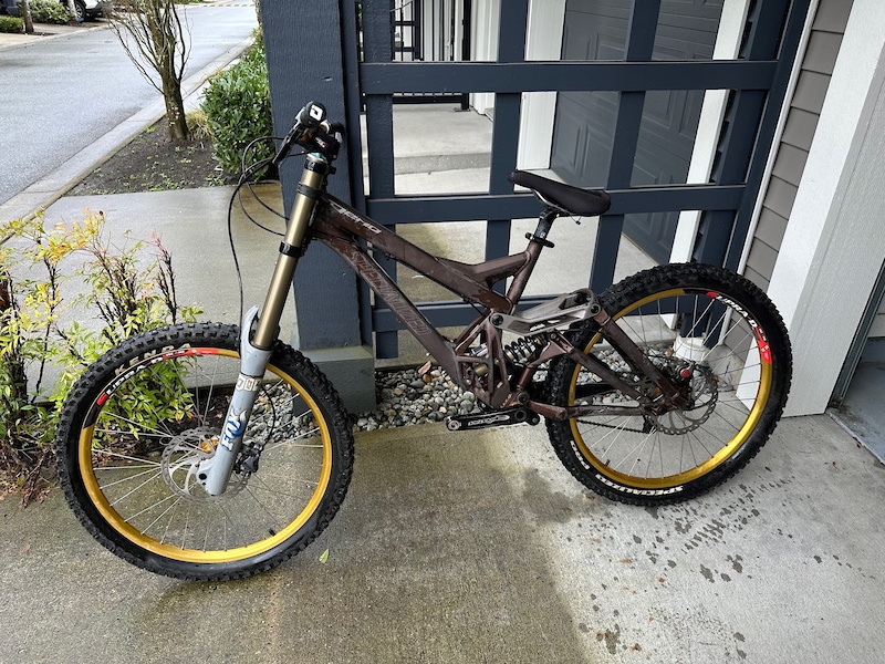 2006 Specialized Demo 9 - Pending For Sale