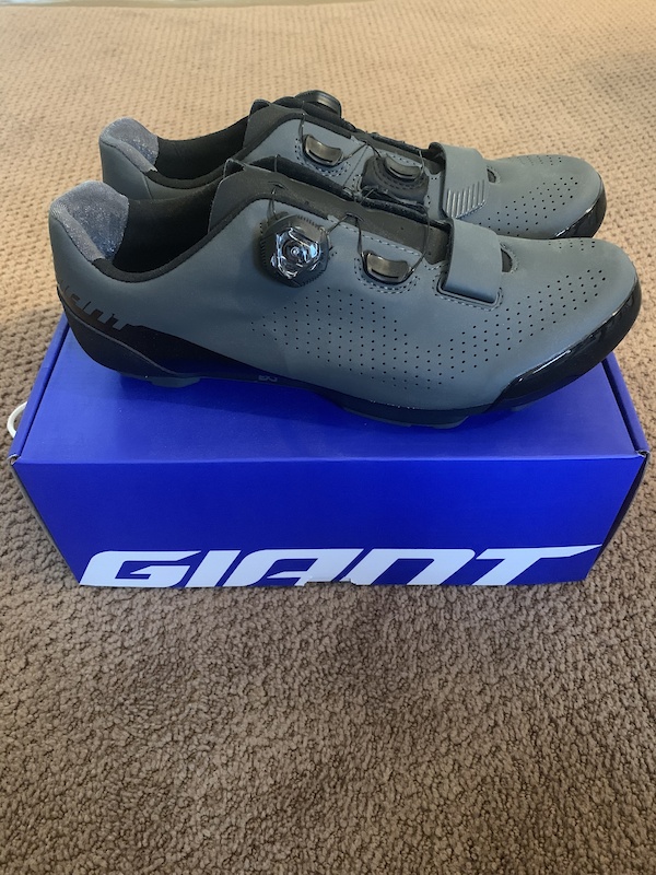 2022 Brand New Giant Charge Elite XC Shoes Size 43 For Sale 2022 Brand New Giant Charge Elite XC Shoes Size 43 For Sale