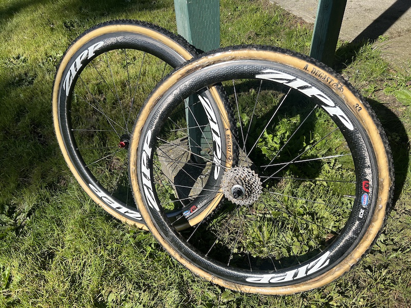 Zipp 303 Tubular Disc or Rim Wheelset, QR For Sale