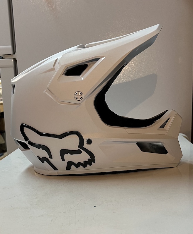 2022 Fox Rampage Helmet MTB - New (no box) -large For Sale