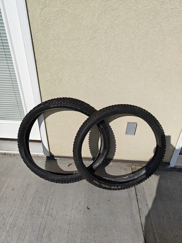 2022 Bontrager XR4 Team Issue 29x3.0 Pair For Sale