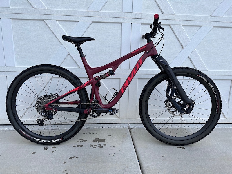 2020 Pivot Trail 429 Team XTR, XL with upgrades For Sale