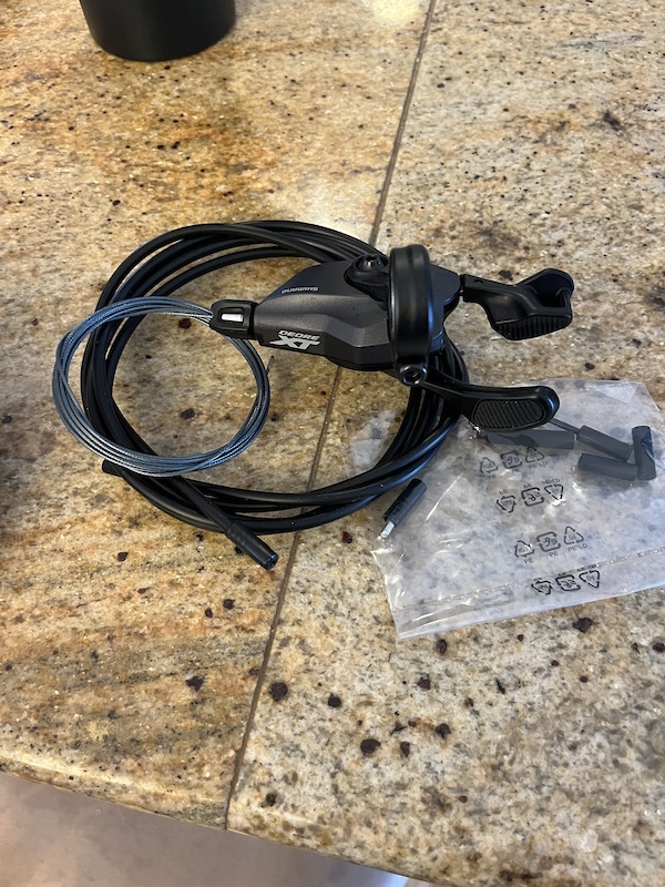 2023 XT M8100 12spd shifter clamp mount w/cable and housing For Sale