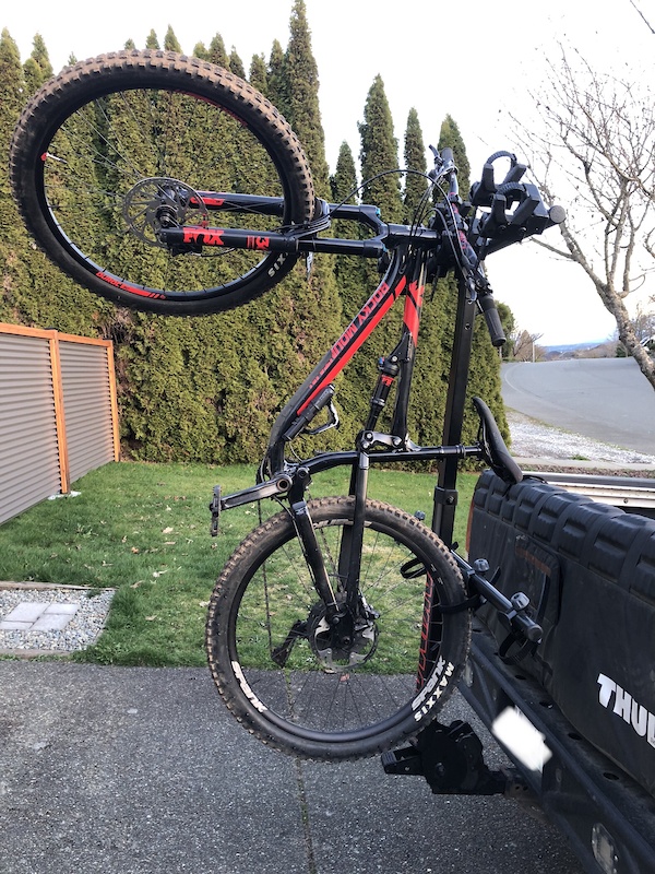 2022 Yakima Hangtight 4 Bike For Sale