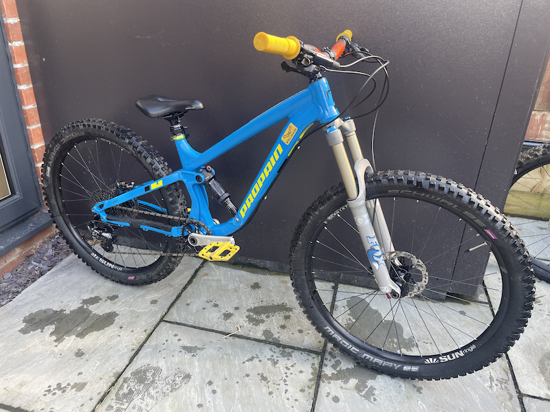 2020 Propain Yuma. For Sale