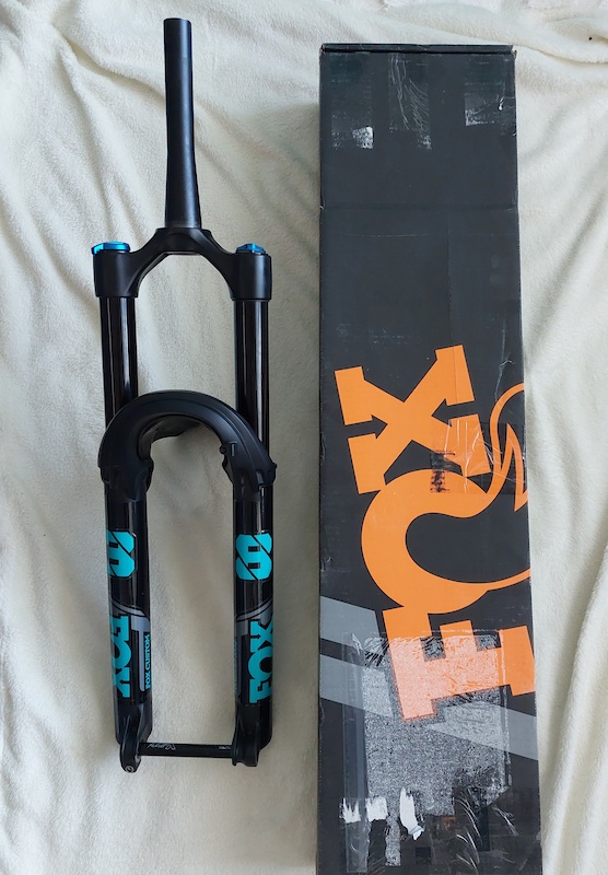 2022 Fox 38 Performance 170mm 29er - Like NEW - 2 Rides For Sale