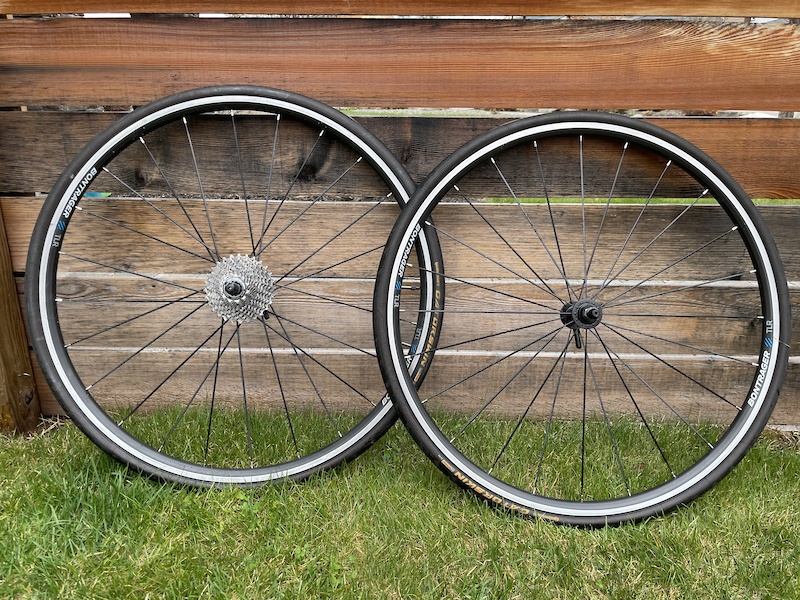 2017 Bontrager TLR rim brake 700c wheelset For Sale
