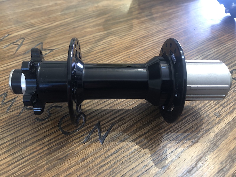 Novatec Rear Fat Hub 32h 10 x 170 6-bolt For Sale