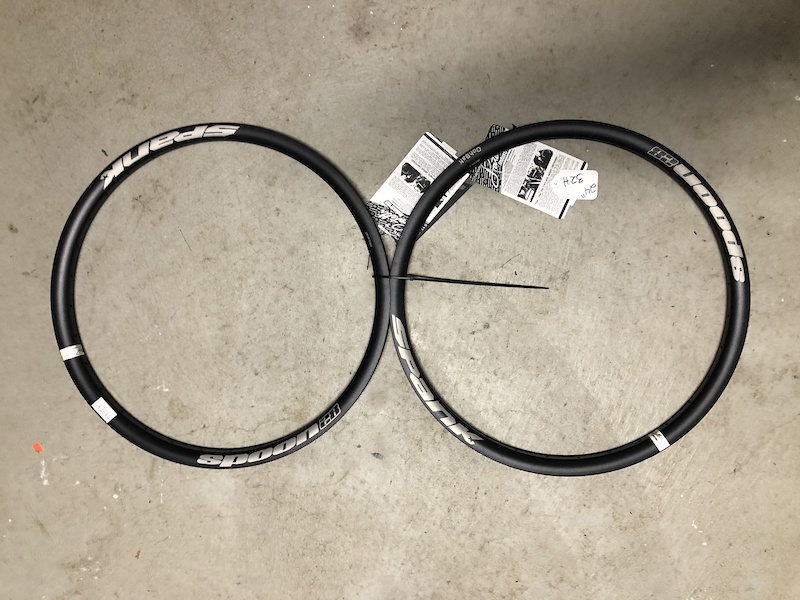 New set of Spank Spoon Cycling Rims 24inch 32H For Sale