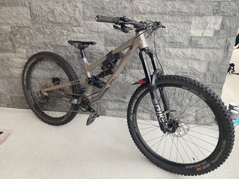 2021 Commencal Clash Jr XS For Sale