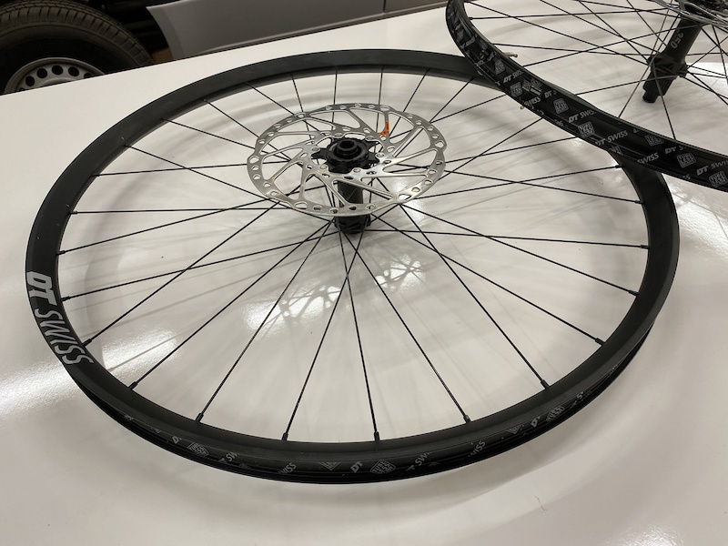 2023 NEW DT Swiss XM1700 wheelset with DT350 hubs For Sale