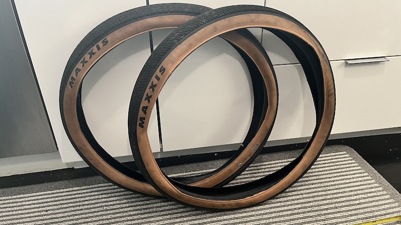 2022 Maxxis DTH 26x2.30 Tan Wall Tires (pair w/ tubes) For Sale