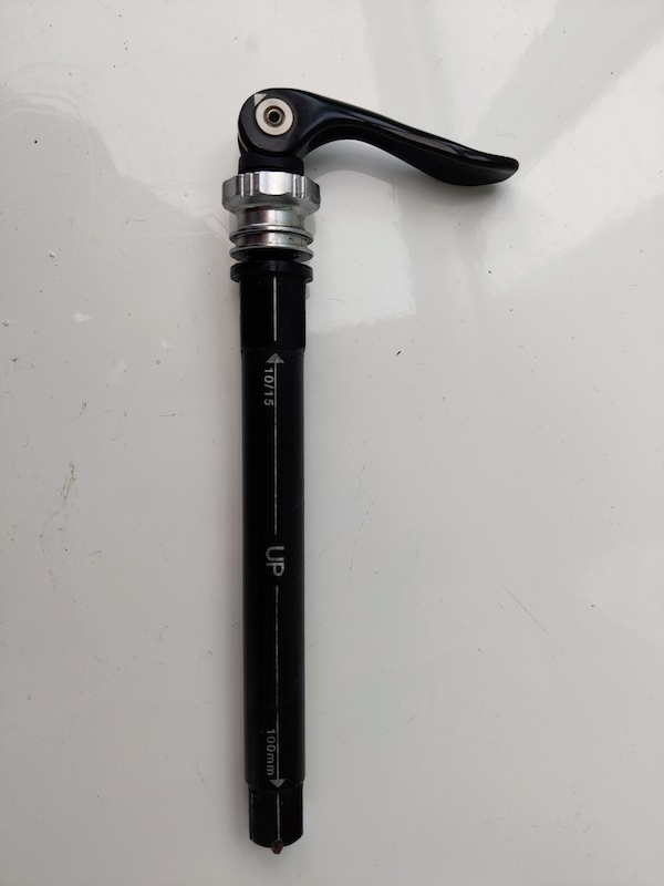 2016 Manitou hexlock axle 15x100mm For Sale