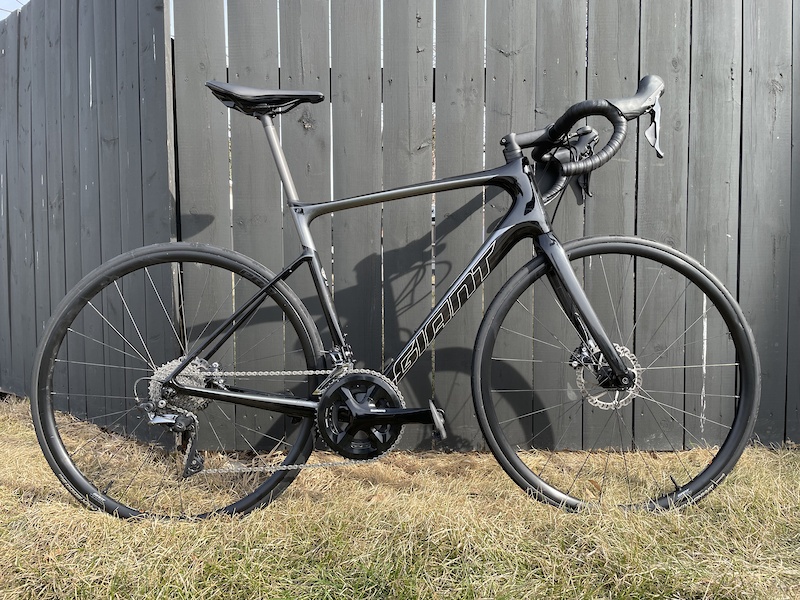2021 Giant Defy Advanced 1 - ML For Sale