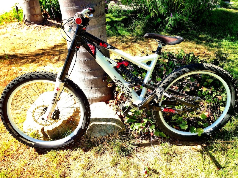 2012 Large Azonic B52 Downhill Mountain Bike For Sale