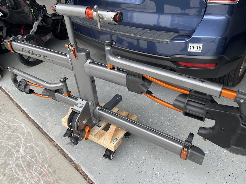 Kuat NV 2 bike hitch rack 2" receiver w Trail doc For Sale